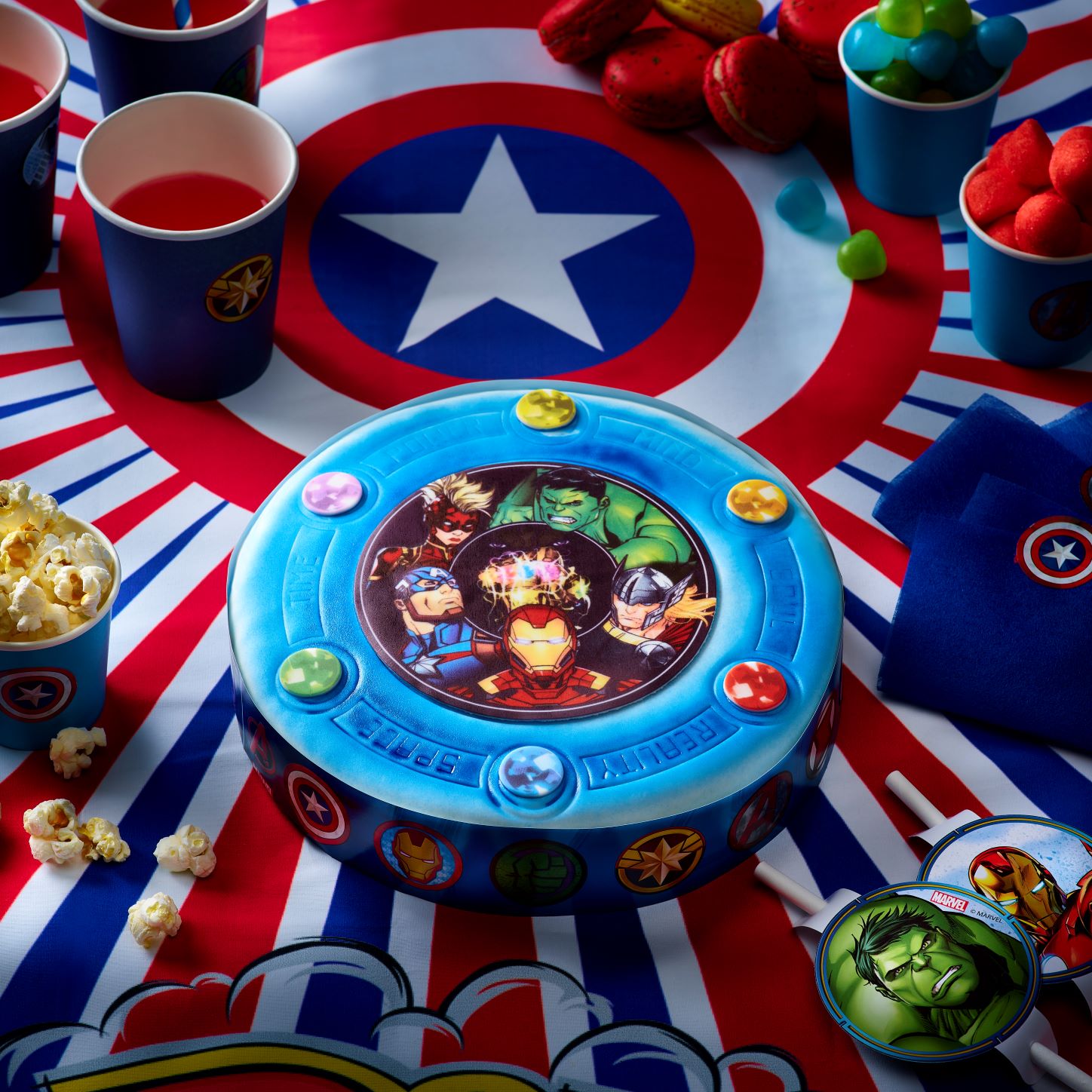 Gâteau d'anniversaire Avengers, gâteau d'anniversaire Marvel, gâteau ...